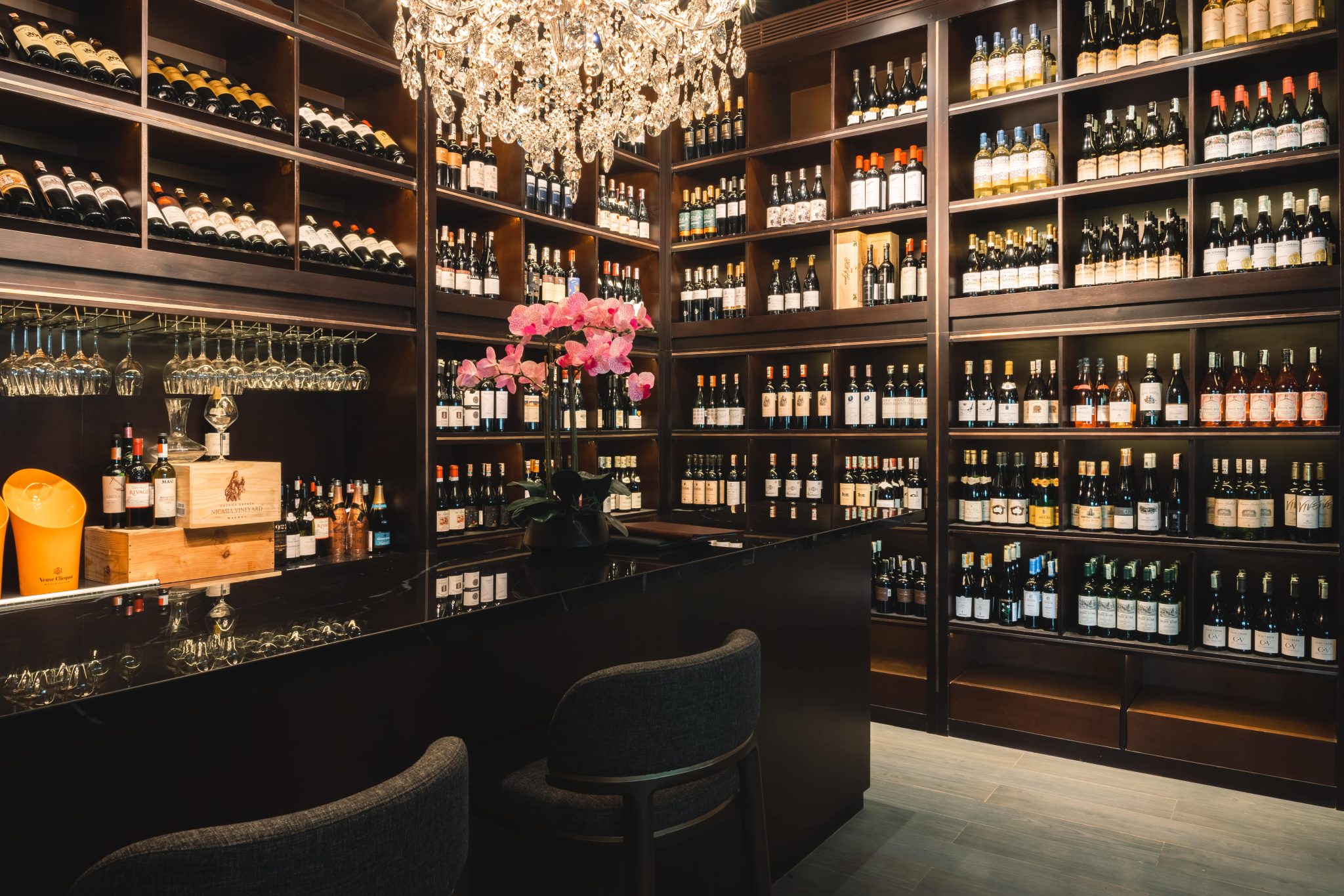 Midaz: Jakarta's Best Rising Star for Tapas & Cocktails - Midaz